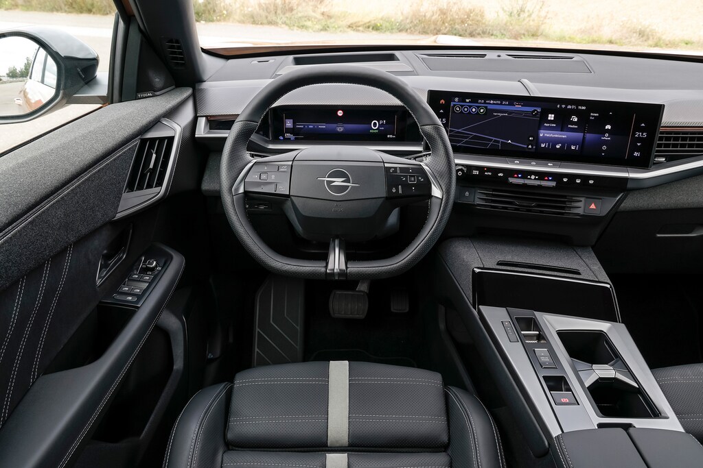 GO GRAND WITH THE NEW OPEL GRANDLAND: PRICING AND EQUIPMENT ANNOUNCED ...