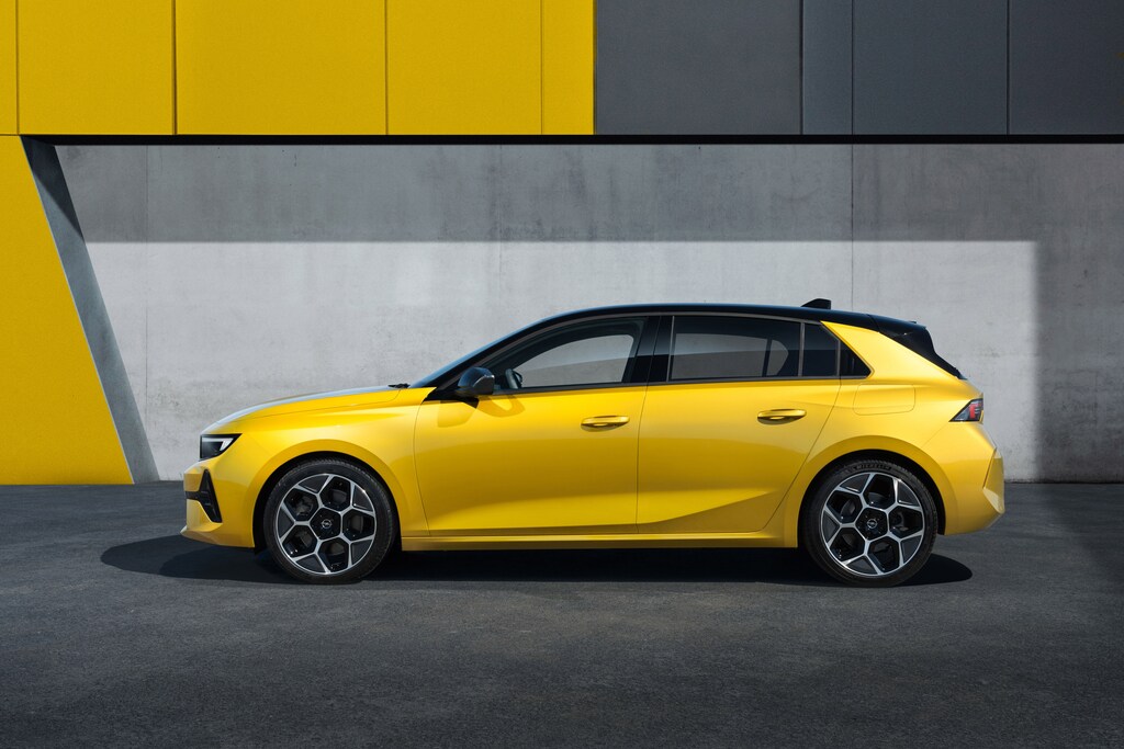 OPEL ANNOUNCES ALL-ELECTRIC ASTRA-e AT WORLD PREMIERE OF SIXTH ...