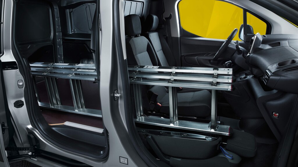 Opel Combo Cargo | The innovative Panel Van | Opel Ireland