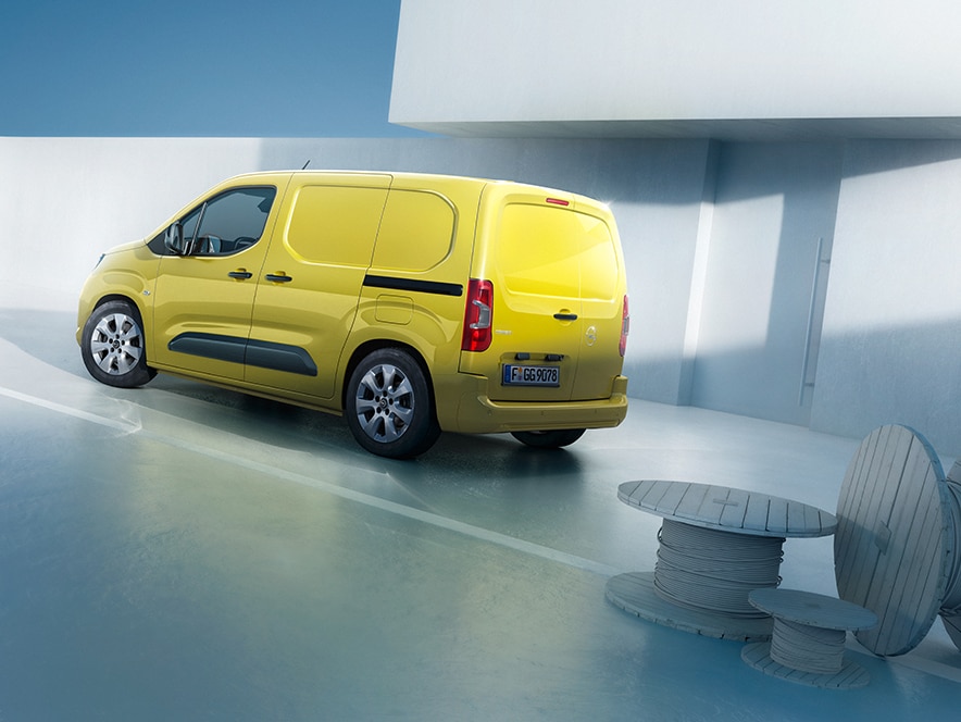 Vans & Commercial Vehicles | Opel Ireland